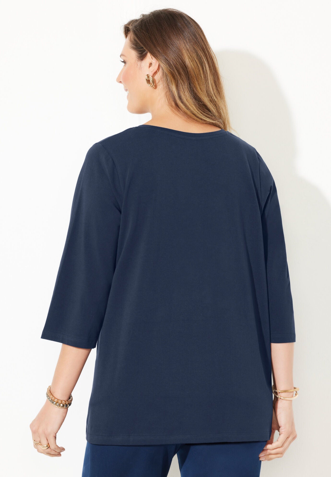 Wit & Whimsy Tees - Relaxed V-Neck 3/4 Sleeve, Classic Red Snowman ...