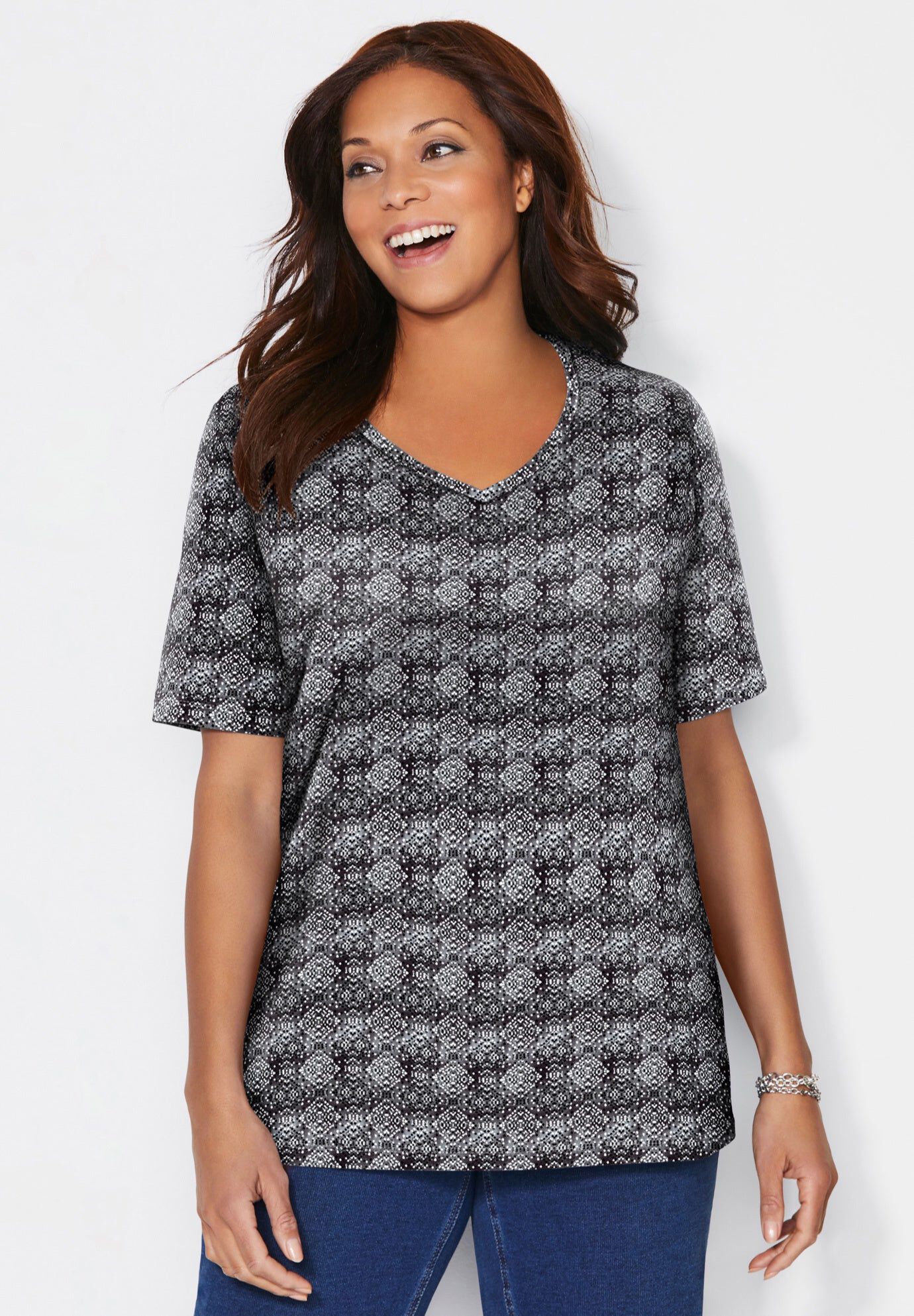 Suprema® V-Neck Tee - Short Sleeve Relaxed Fit, Waterfall Herringbone ...